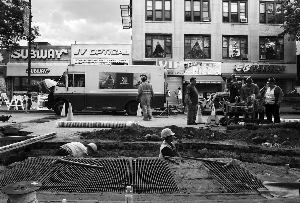 Con Ed Lockout | The Brian Lehrer Show | WNYC Studios