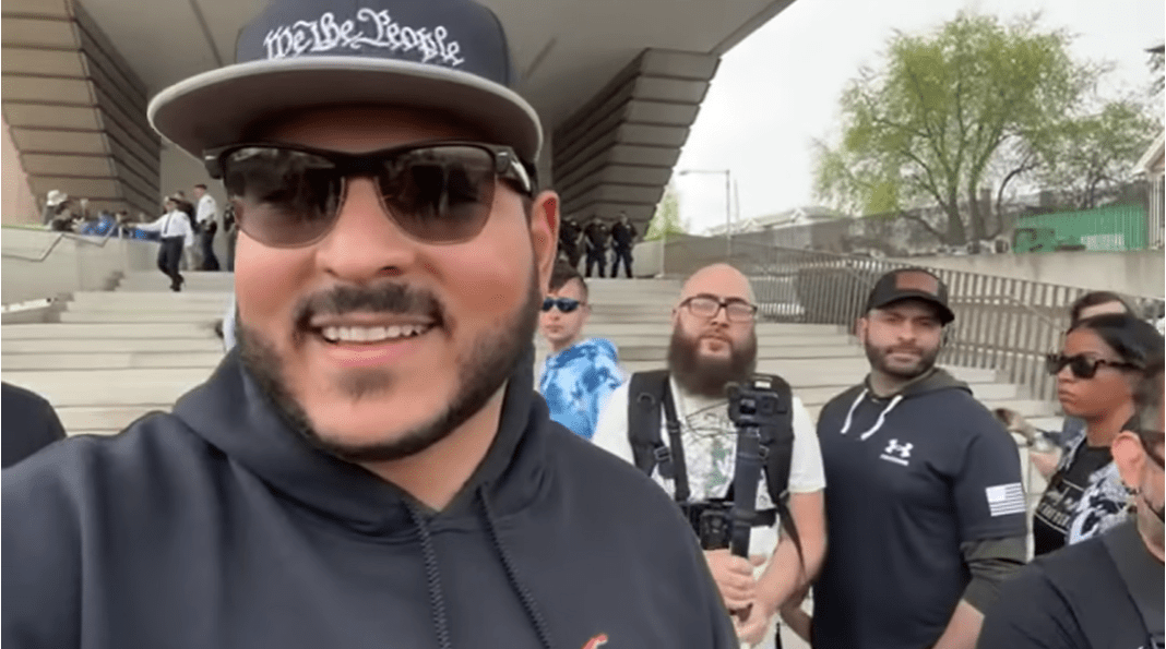 DO NOT USE! How legal is it to film the NYPD? An activist tests the ...