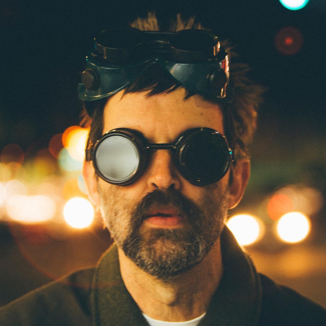 The Eels Tear Things Apart To Find the Beauty Inside | Soundcheck ...