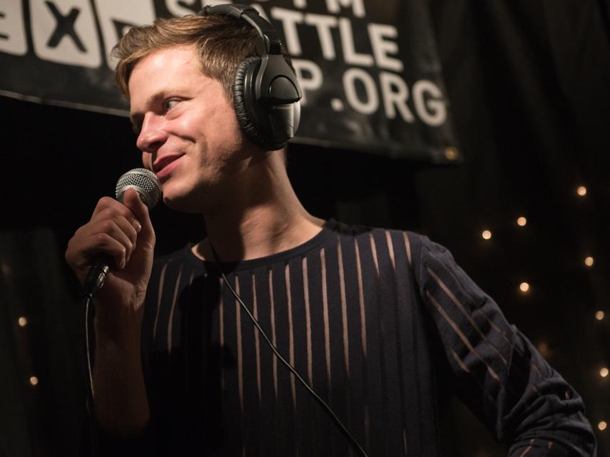 KEXP Presents: Perfume Genius | WNYC | New York Public Radio, Podcasts ...