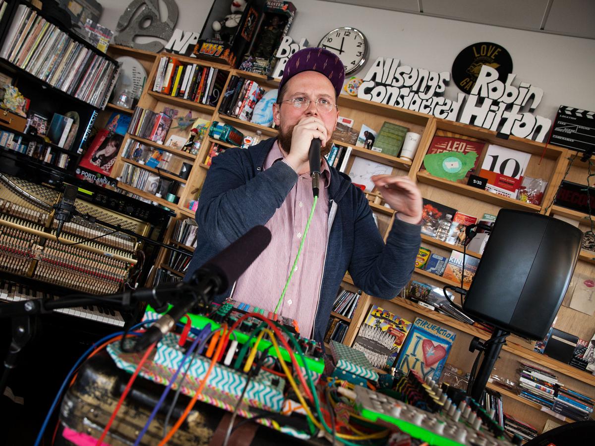 Dan Deacon: Tiny Desk Concert | WNYC | New York Public Radio, Podcasts ...
