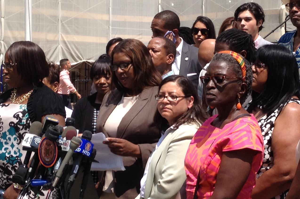 Public Advocate Calls for All NYPD Encounters to Be Videotaped | WNYC ...