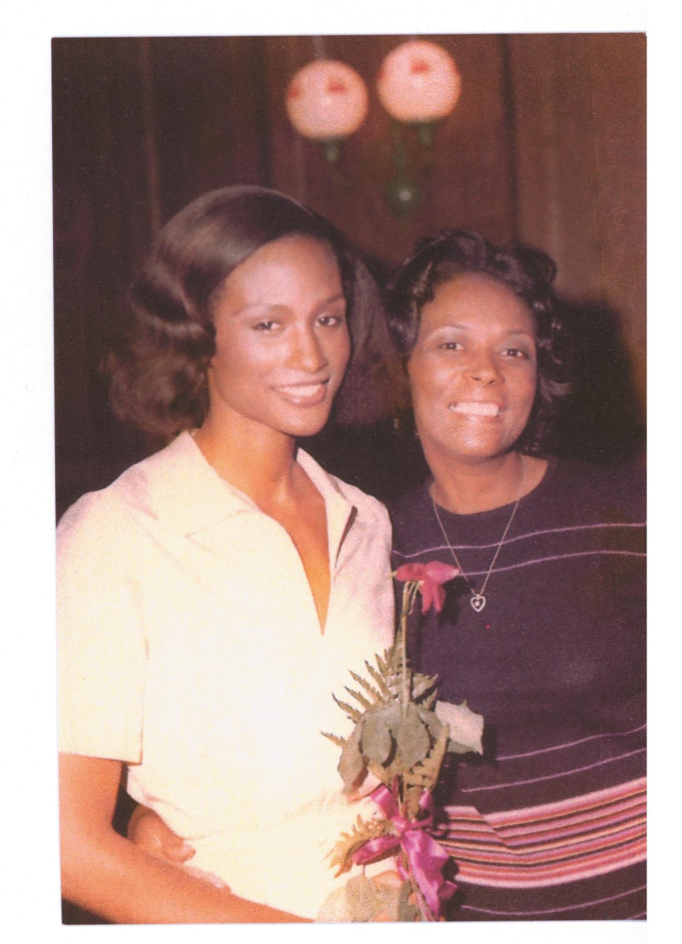 What It Took To Become The First Black Supermodel on 'Vogue' | The ...