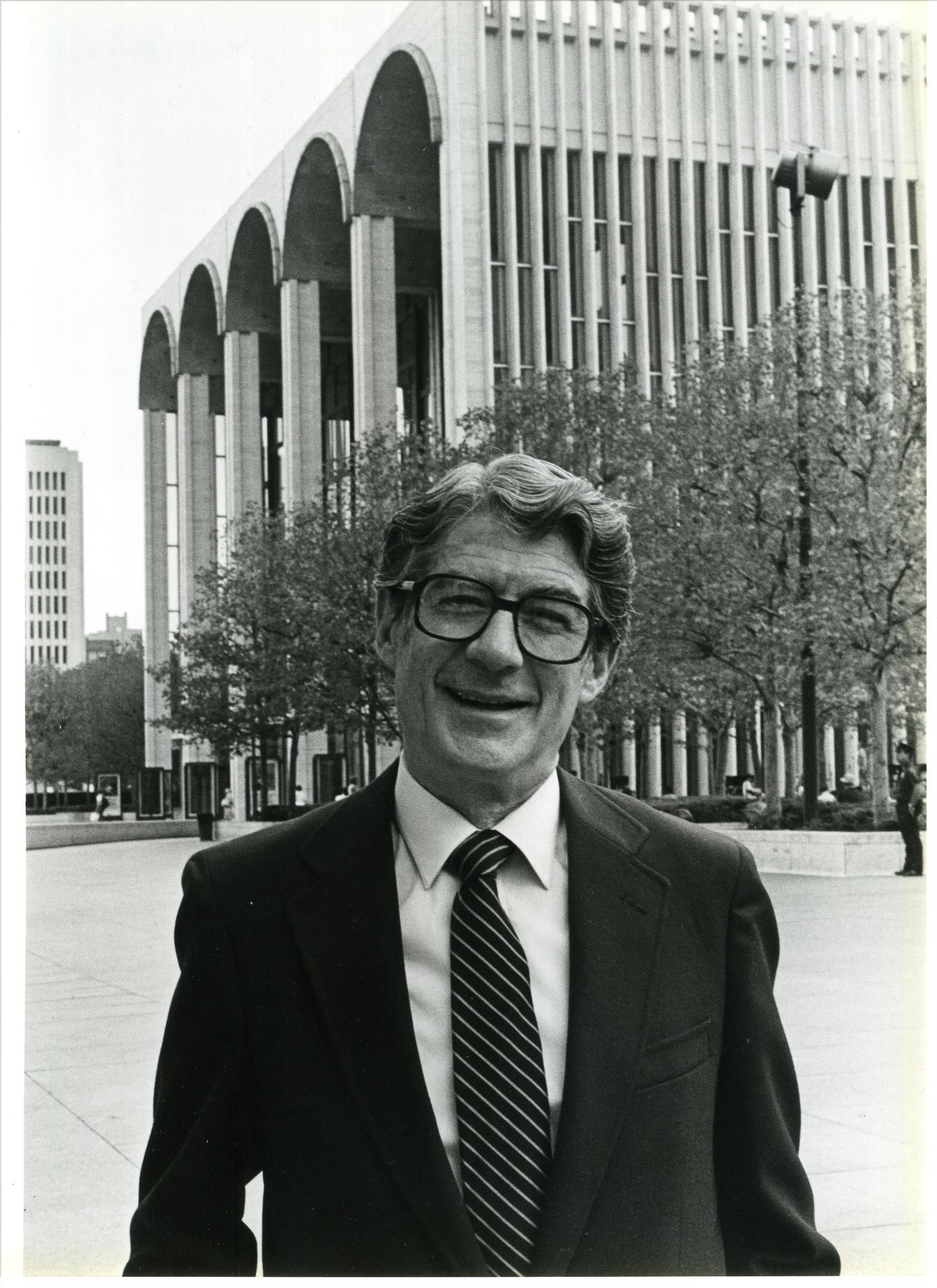 Hear Peter Allen's Historic 1958 Broadcast of Van Cliburn from Carnegie ...