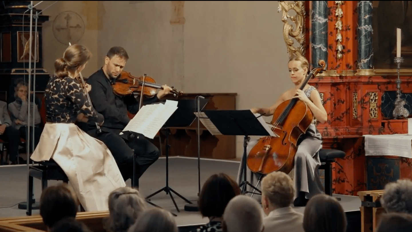 Watch This Beautiful Performance of Mozart's Only String Trio | WQXR ...