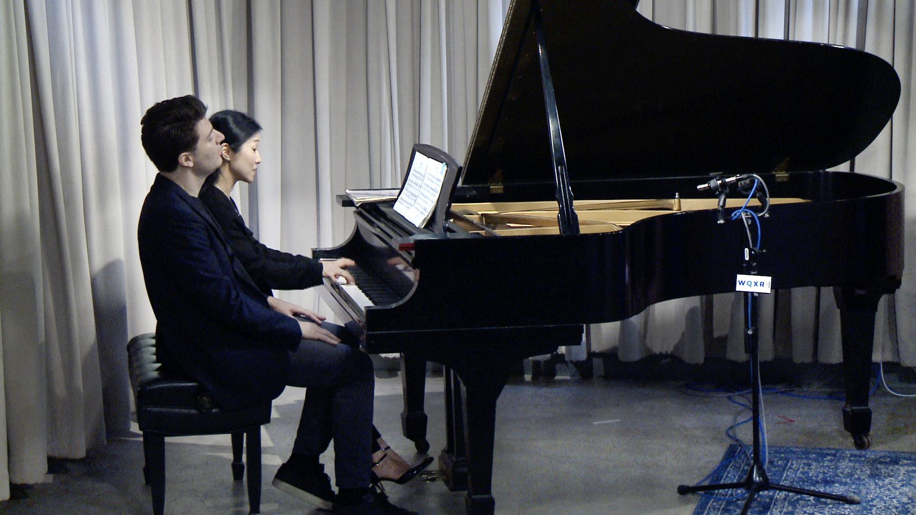 Lucille Chung and Alessio Bax Perform a Mozart Piano Sonata for Four ...