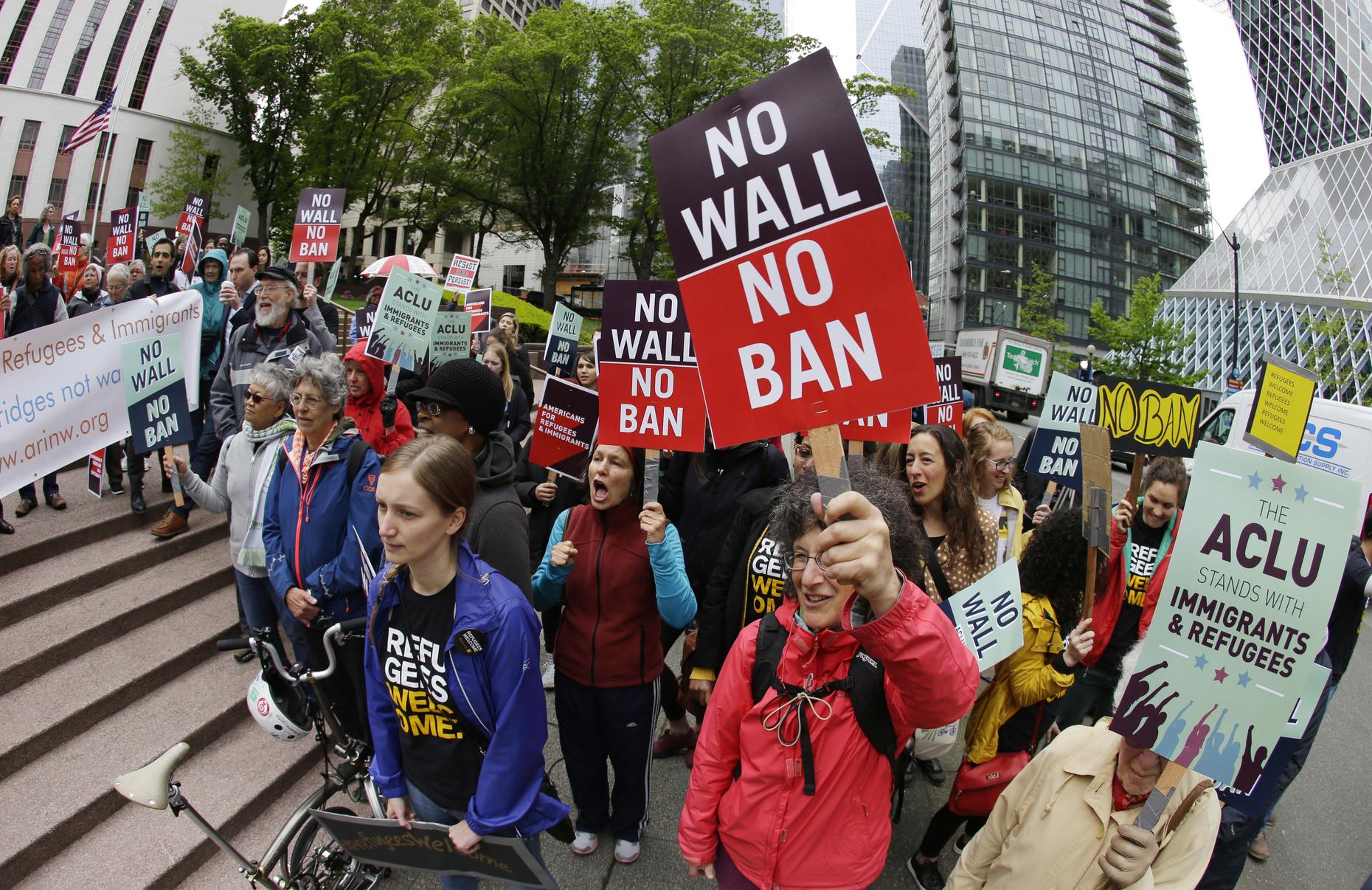 Whos Really Affected By The Supreme Courts Travel Ban Ruling Wnyc