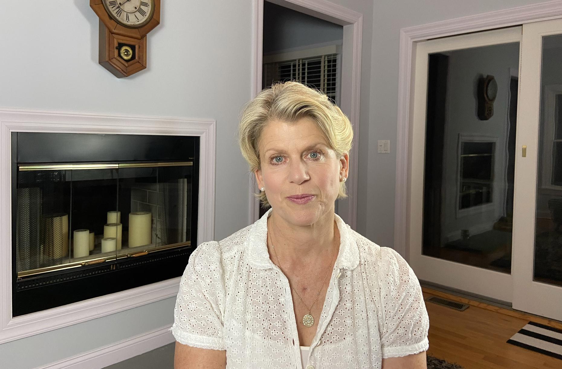 Bella Lewis's Instagram, Twitter & Facebook on IDCrawl