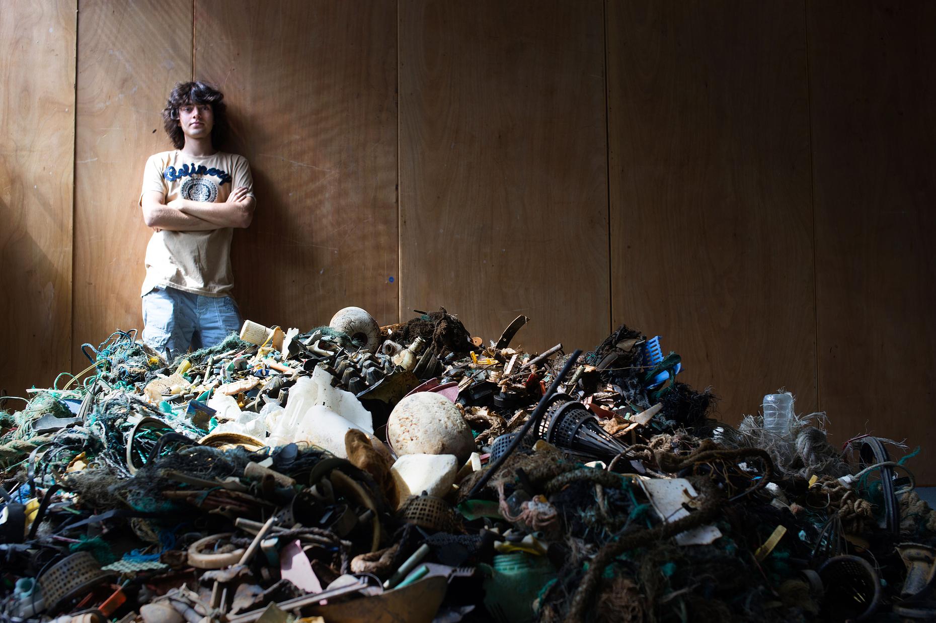 A Millennial's Fight to Clean Up 150 Million Pounds of Ocean Trash ...