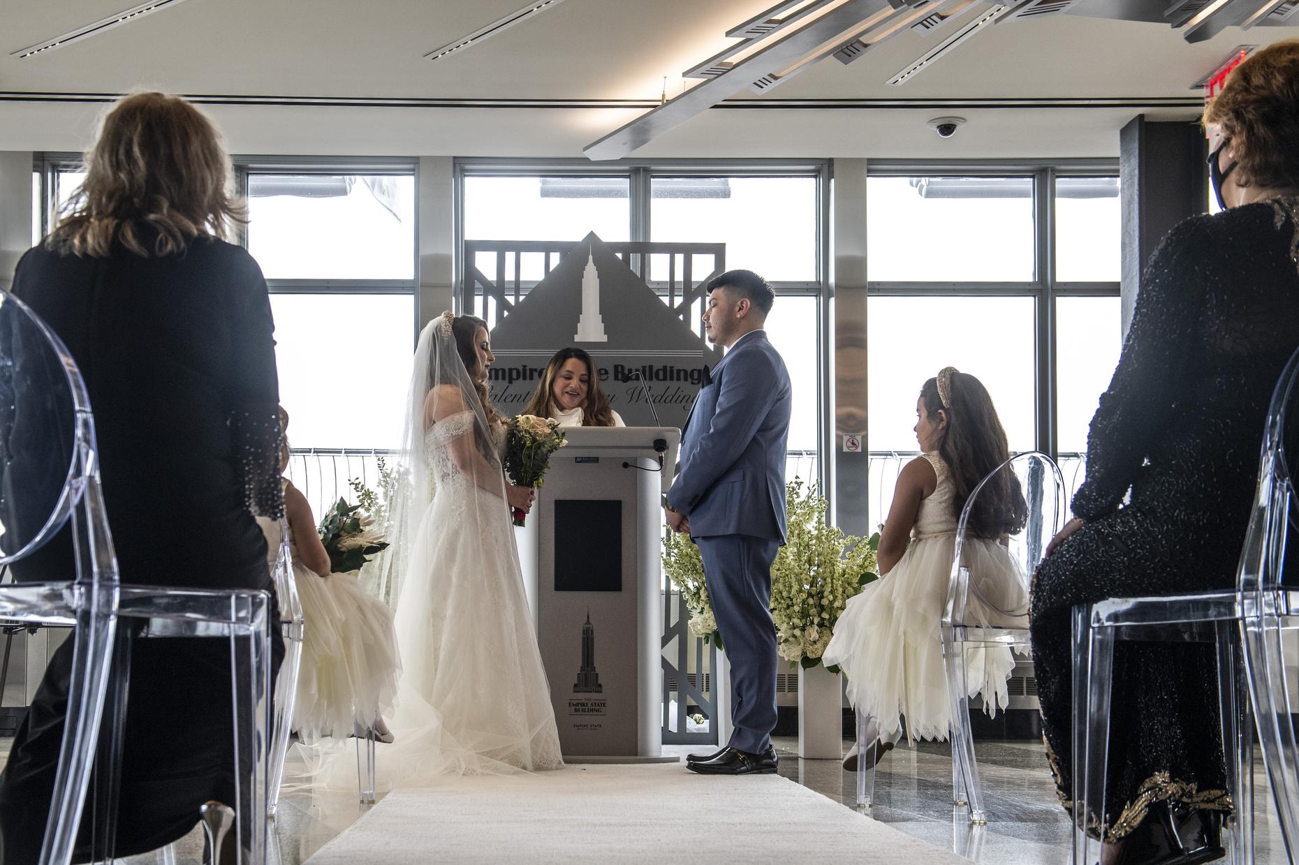Empire state building wedding contest 2022 | Beachweddingtips.com