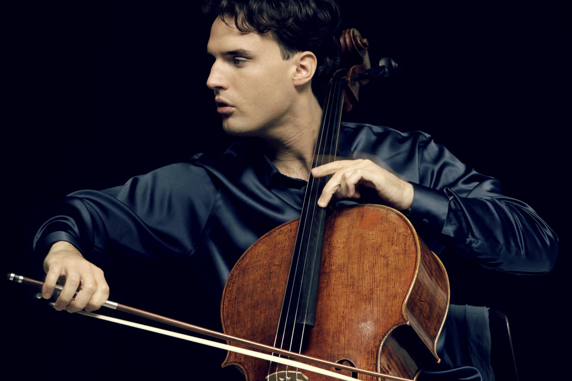 German Cellist Leonard Elschenbroich Makes His New York Debut ...