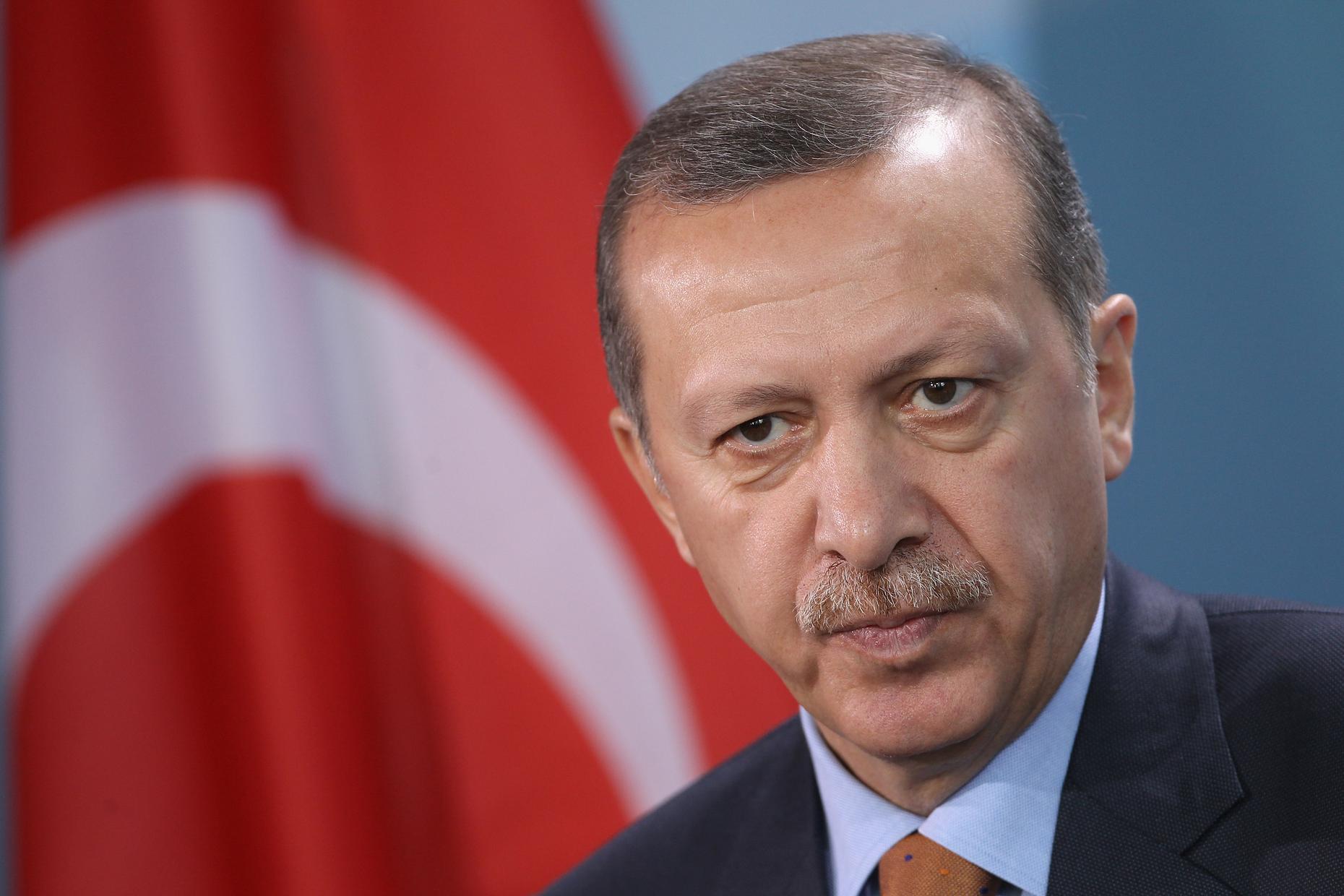 Turkish Prime Minster to Step Down as Erdoğan Pulls for Power | The ...