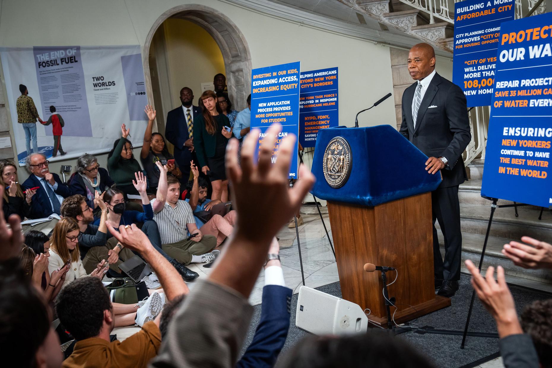 Reporters Ask the Mayor: UnitedHealthcare Shooter, Migrant Killing and ...