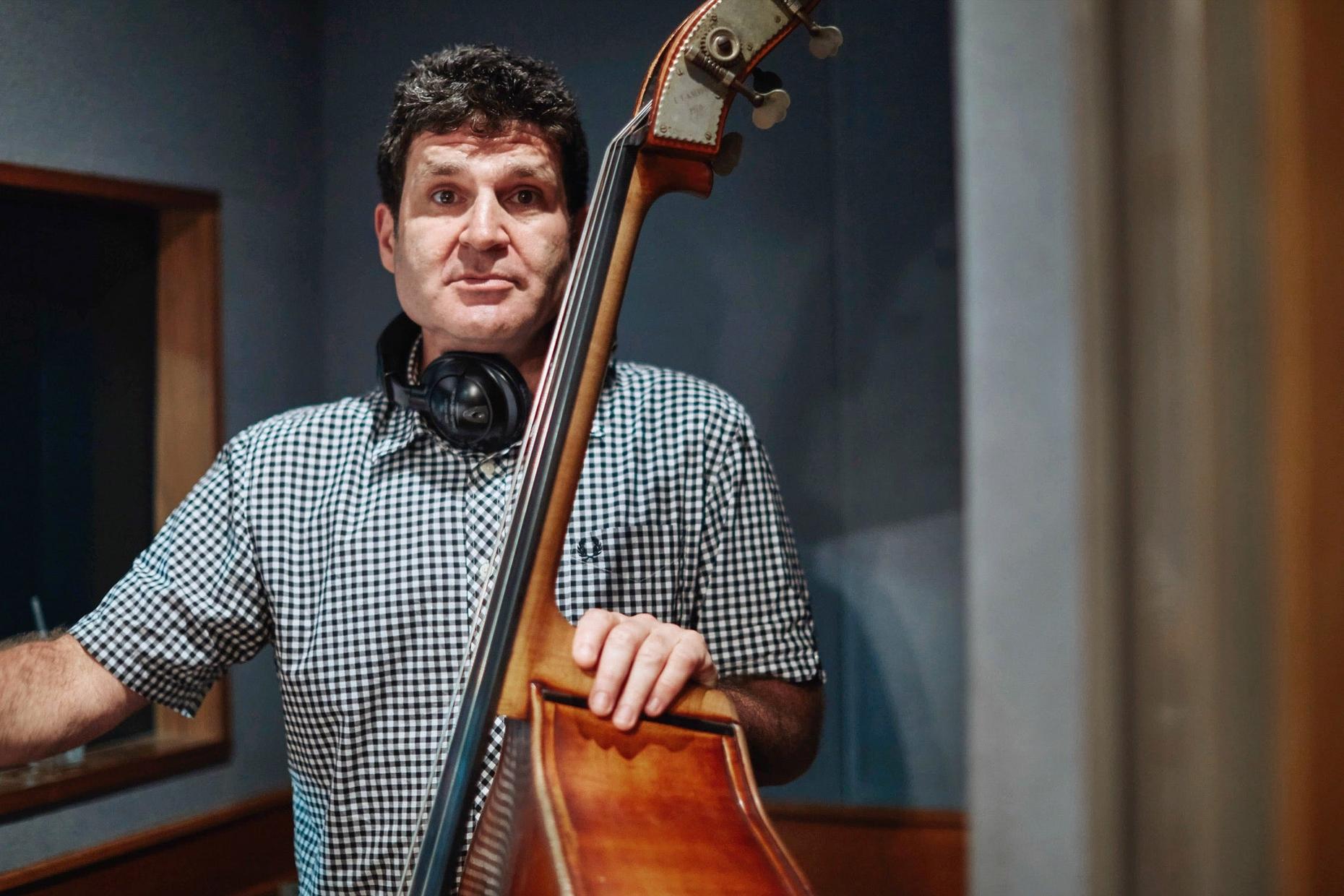 Tony Scherr Trio at LunÁtico | Gig Alerts | WNYC Studios