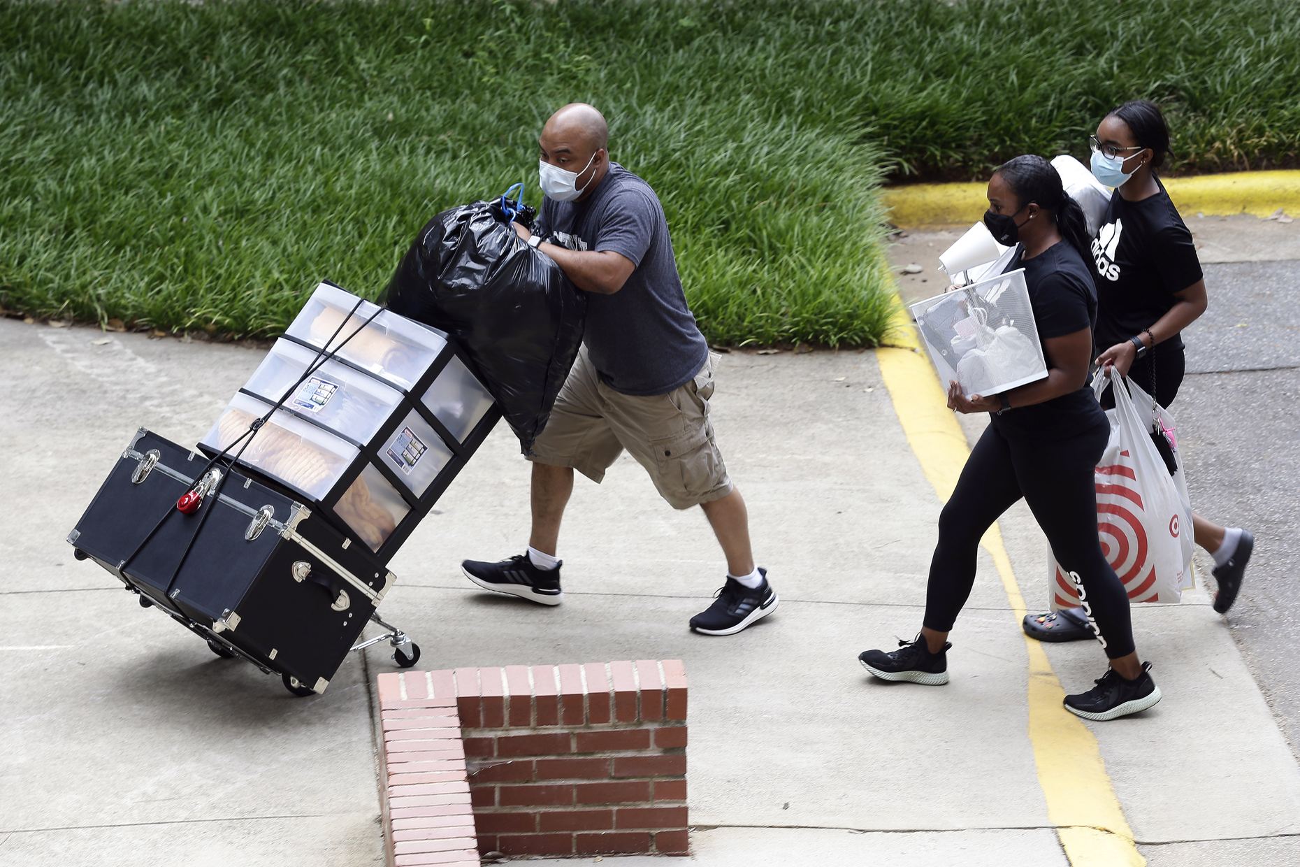 The Essentials for Moving into College | All Of It | WNYC Studios