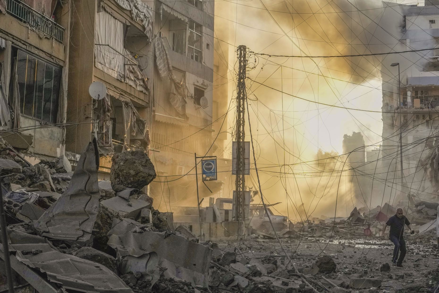 A Reporter’s View From Beirut, and a New Film Plumbs the Depths of ...