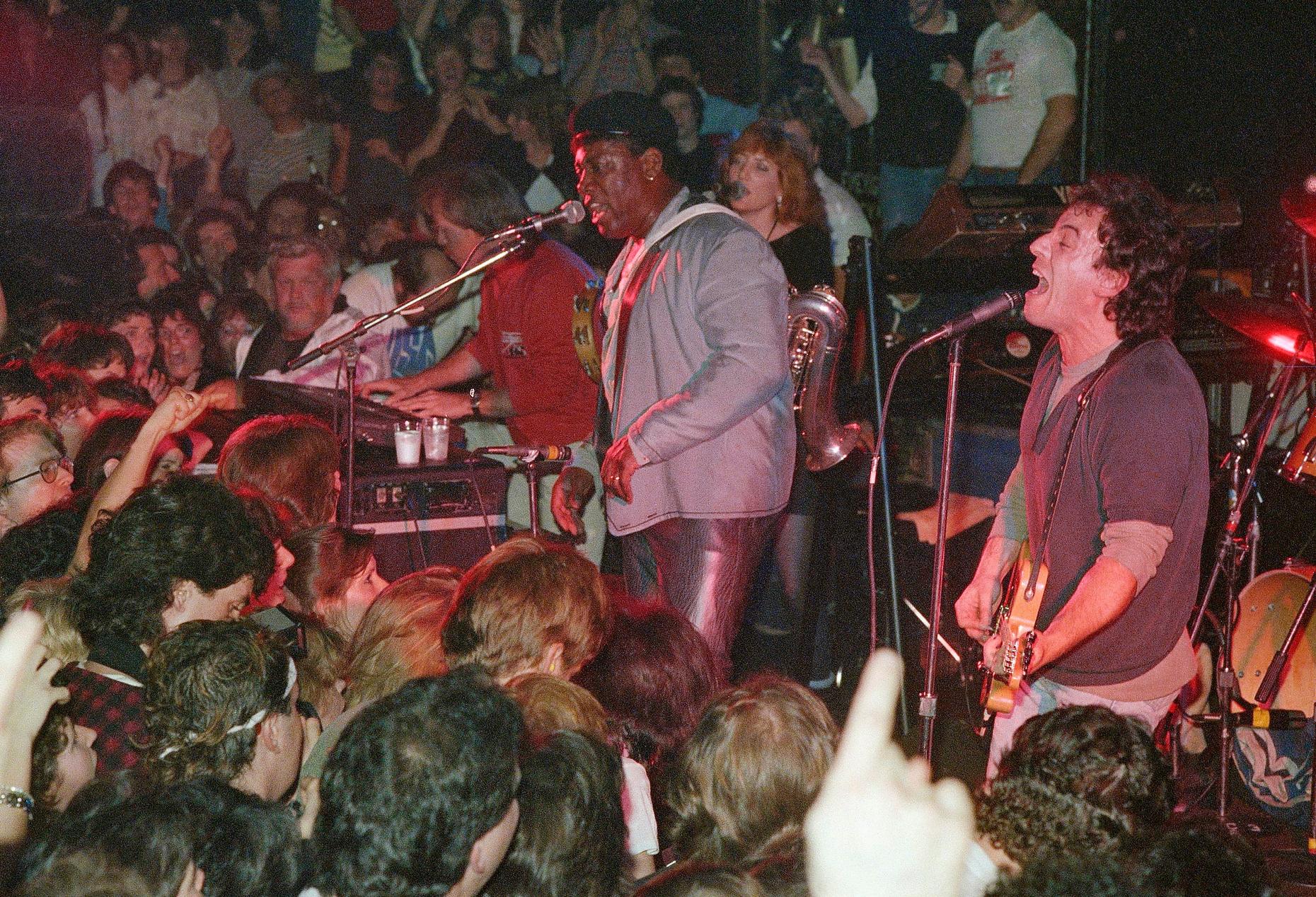 A History of The Stone Pony, Where Springsteen Got His Start | All Of ...