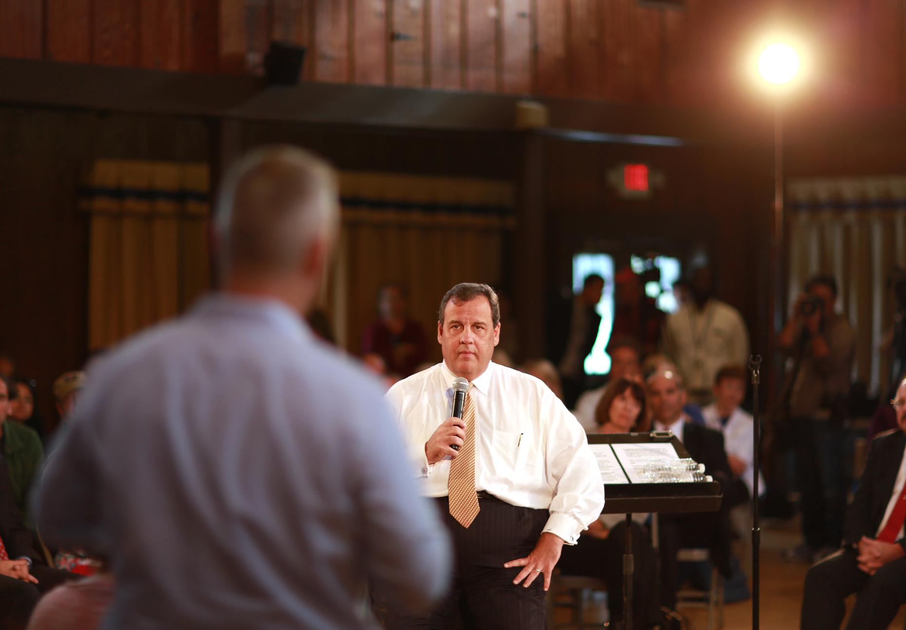 It's Governor Christie Against Newspapers in New Bill | The Brian ...