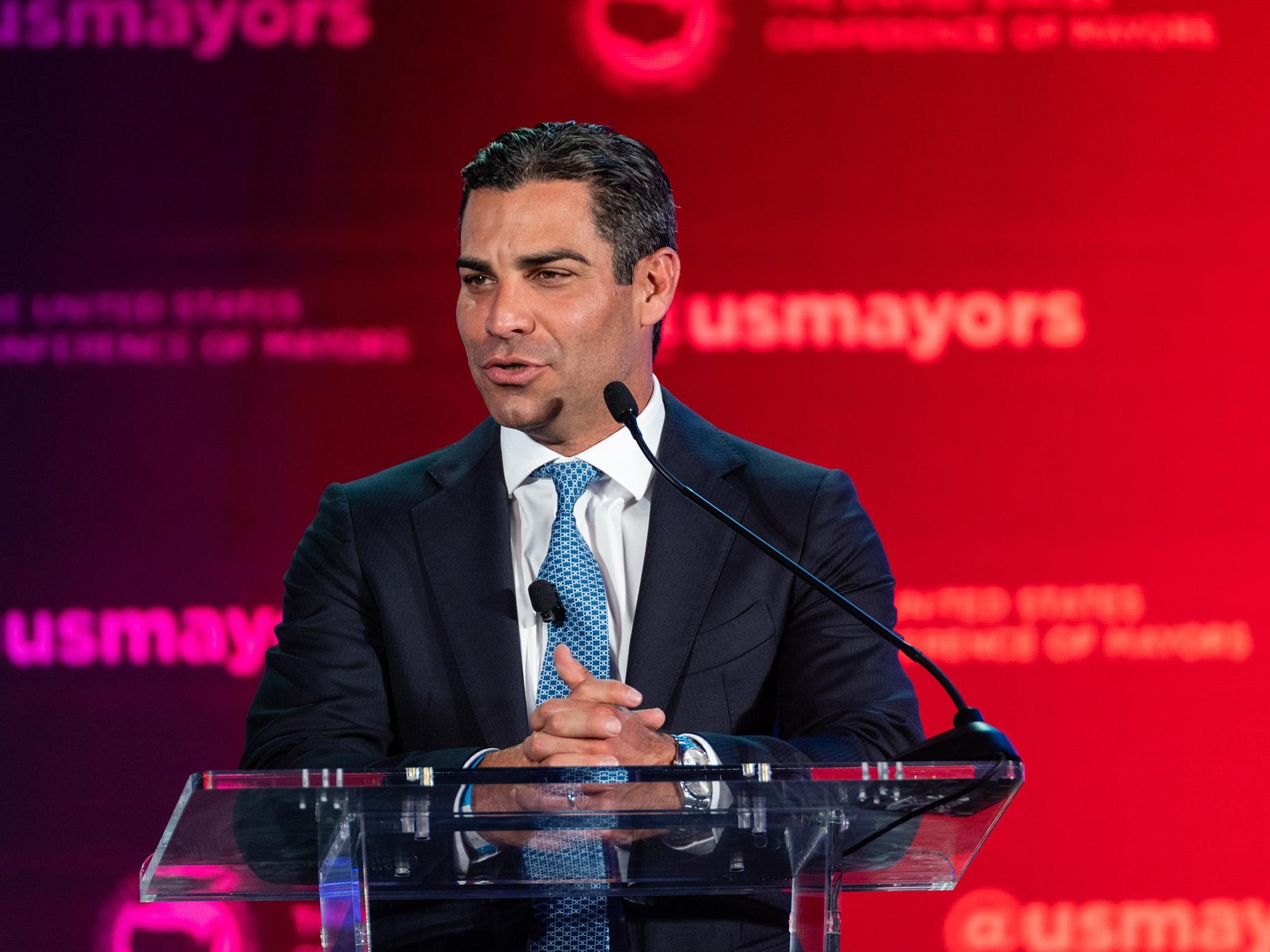 Mayor Francis Suarez’s View from Miami | The Political Scene | The New Yorker | WNYC