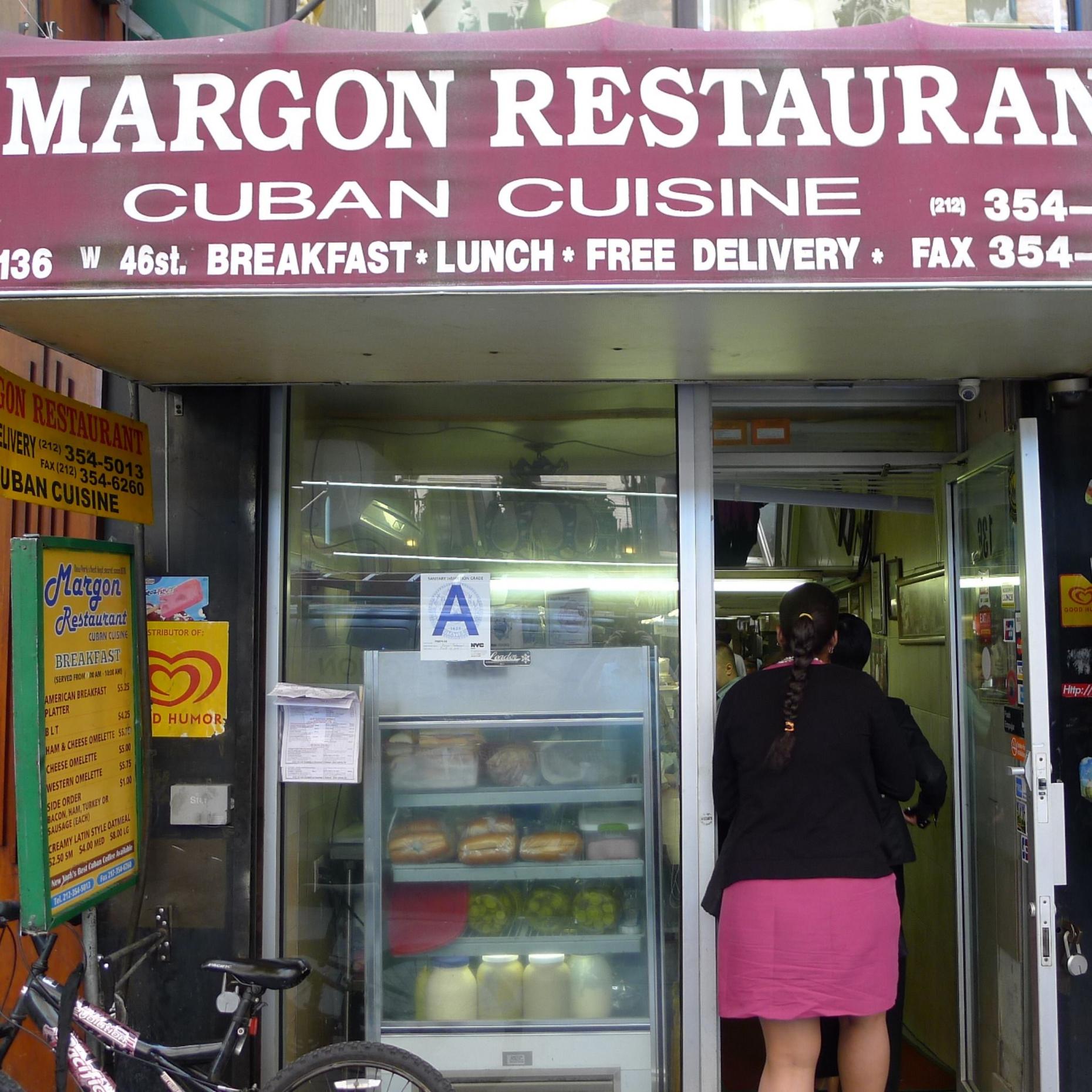 Times Square as a dining destination | WNYC | New York Public Radio ...