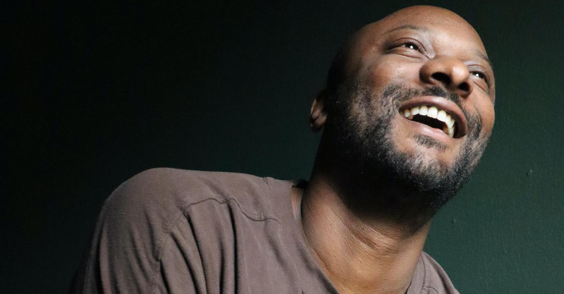 Justin Hicks: Outside at The Shed | Gig Alerts | WNYC Studios