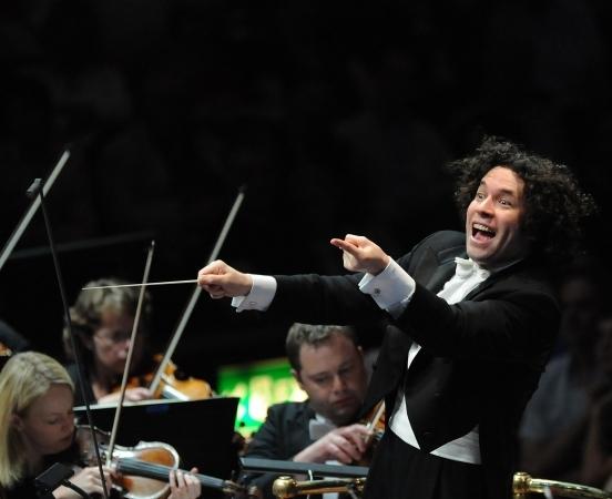 Gustavo Dudamel Conducts Mahler's Third Symphony | The Berlin ...