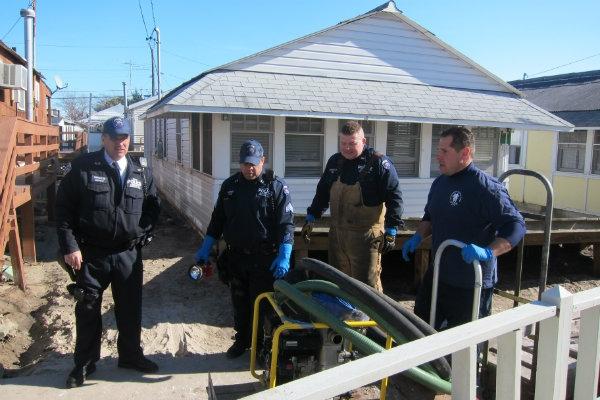 Specialized NYPD Unit Works in Unexpected Ways Post-Sandy | WNYC | New ...