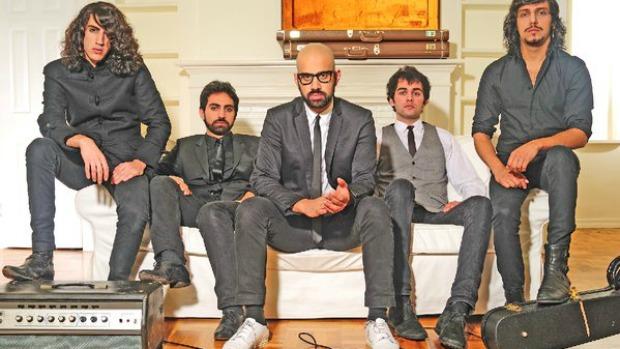 Iranian Musician King Raam Makes Connections, Musically and Politically ...