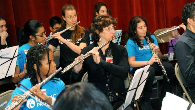 Disadvantaged Children in Harmony Program to Study with New York ...