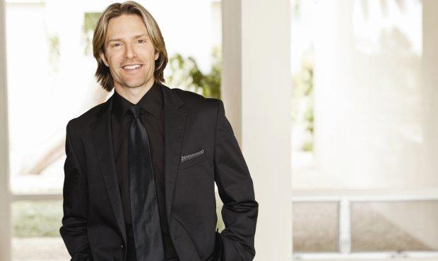 Light and Gold: The Music of Eric Whitacre | WQXR Features | WQXR