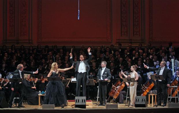 Collegiate Chorale, Chorus that Robert Shaw Founded, Inches Towards ...