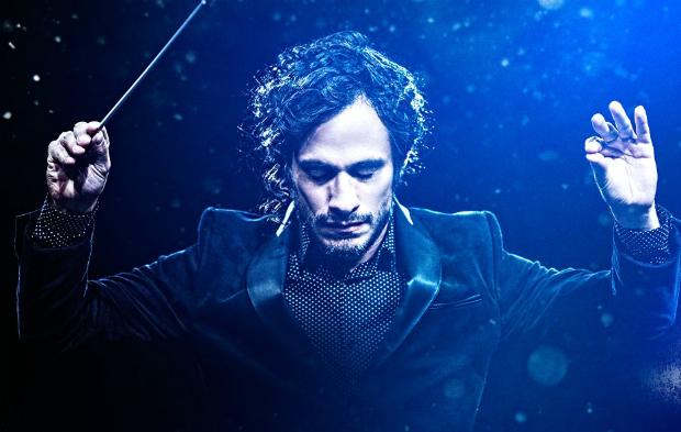 'Mozart in the Jungle': Amazon Studios Picks Up Classical Music Tell ...