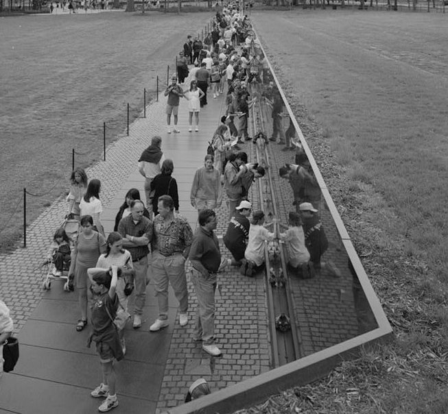 Remembering Vietnam at the Wall | Studio 360 | WNYC