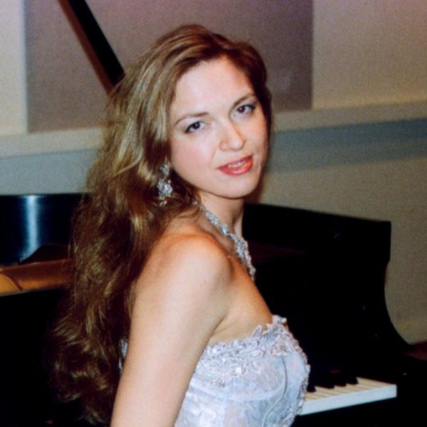 People - Svetlana Smolina | WNYC | New York Public Radio, Podcasts ...